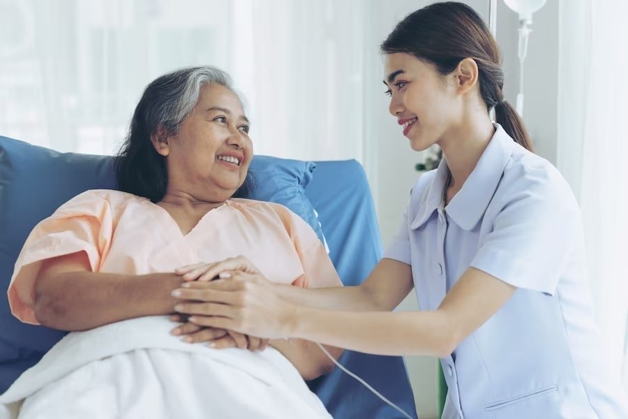 Home Nurse Agency Mumbai | Roxycare Home Nursing